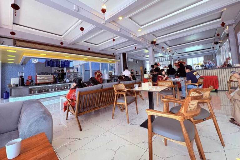 Soft Opening Cafe RUPA, Wabup Sambas Ajak Anak Muda Lahirkan Peluang ...